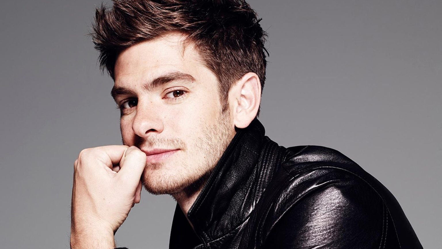 How Old Is Andrew Garfield? 3 Facts You Should Not Miss