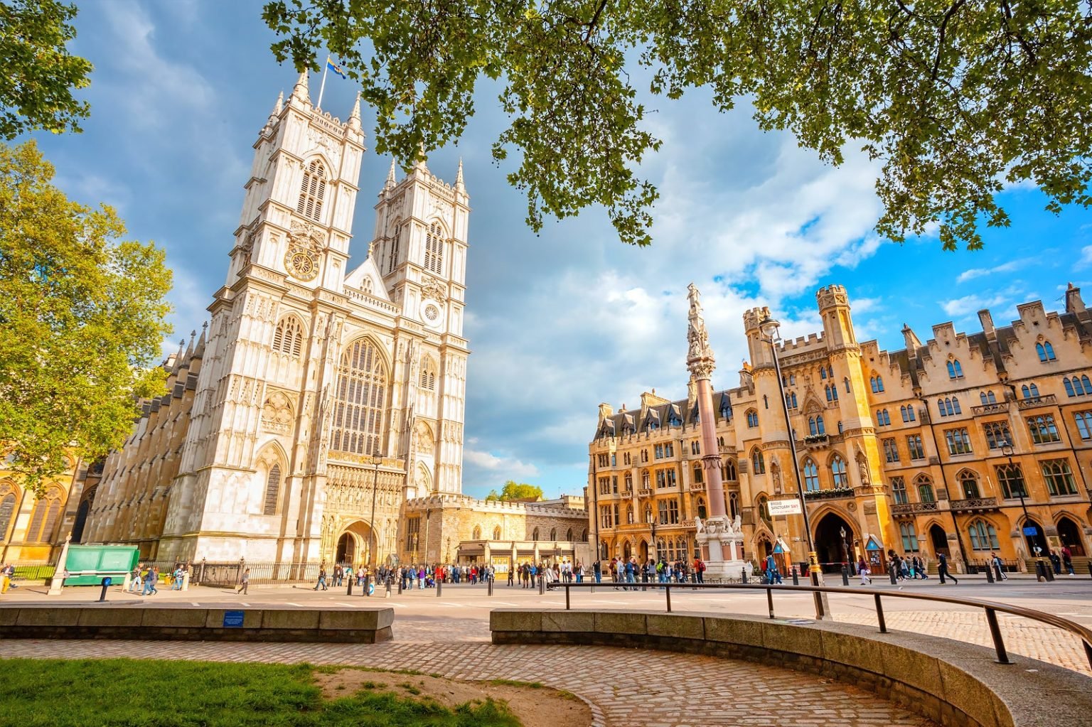 [2023] Westminster Abbey To Windsor Castle A Royal Journey
