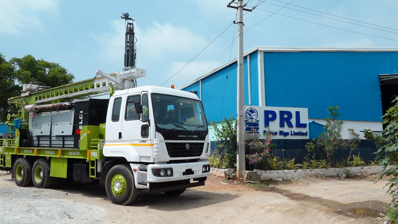 Where To Find A Reliable Construction Drill Rigs Provider? - Mediatakeout